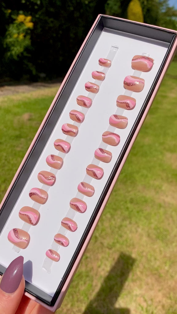 Barbie world short round – doobysnailsltd